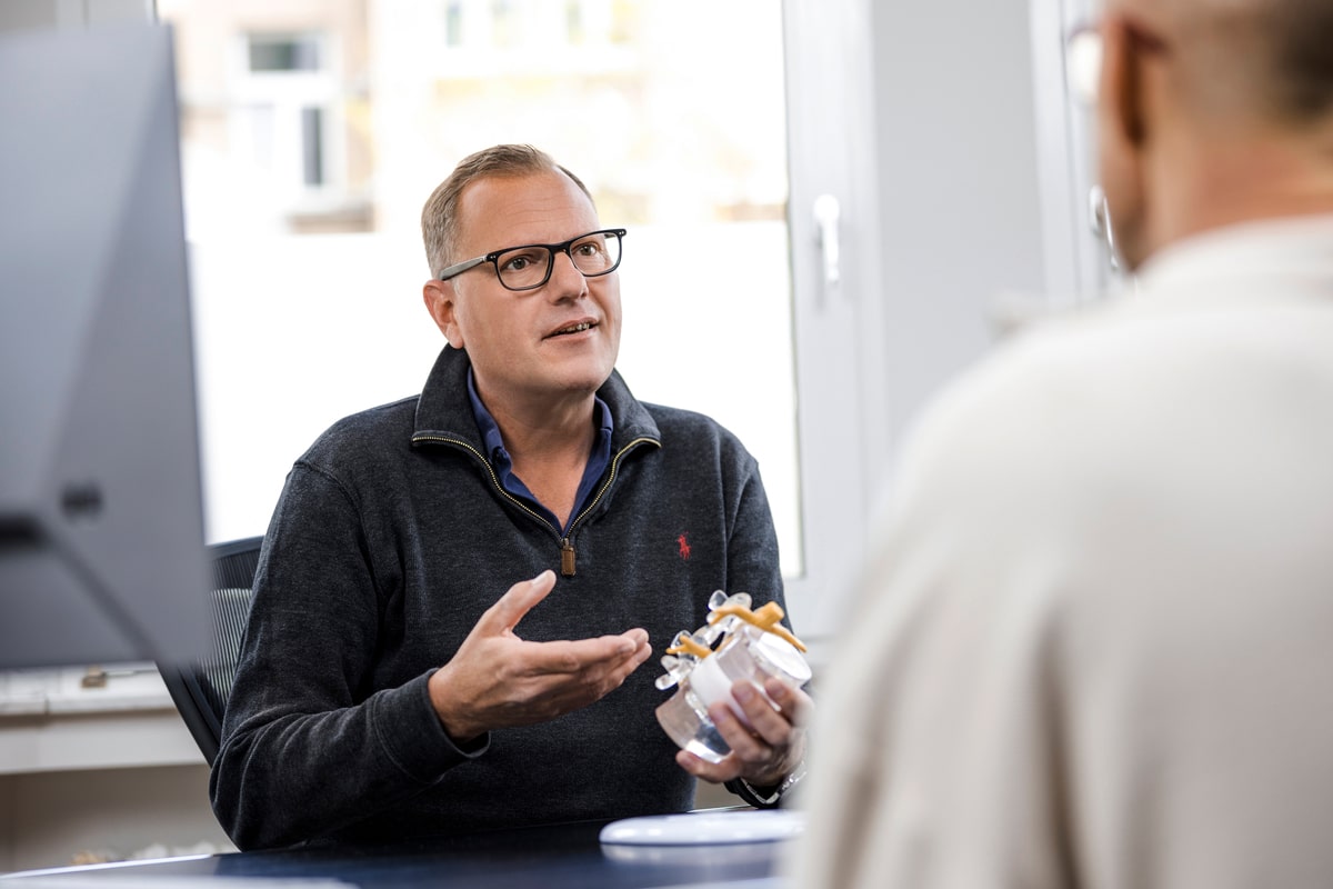 Handchirurgie Düsseldorf - Ihr Handspezialist Dr. Stosch